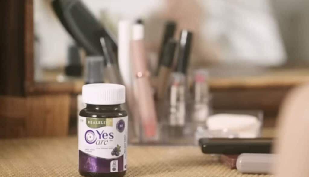 ยุ้ย จีรนันท์ มะโนแจ่ม จับมือ Yes Care Real Elixir ออกแคมเปญ “ตาสว่างกับ Yes Care” ช่วยเหลือผู้ ...